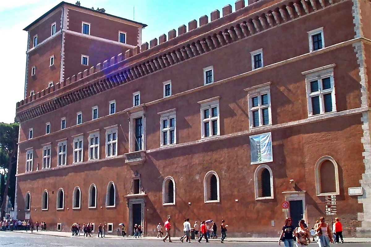 Vittoriano and Palazzo Venezia Pass - ITALY MUSEUM