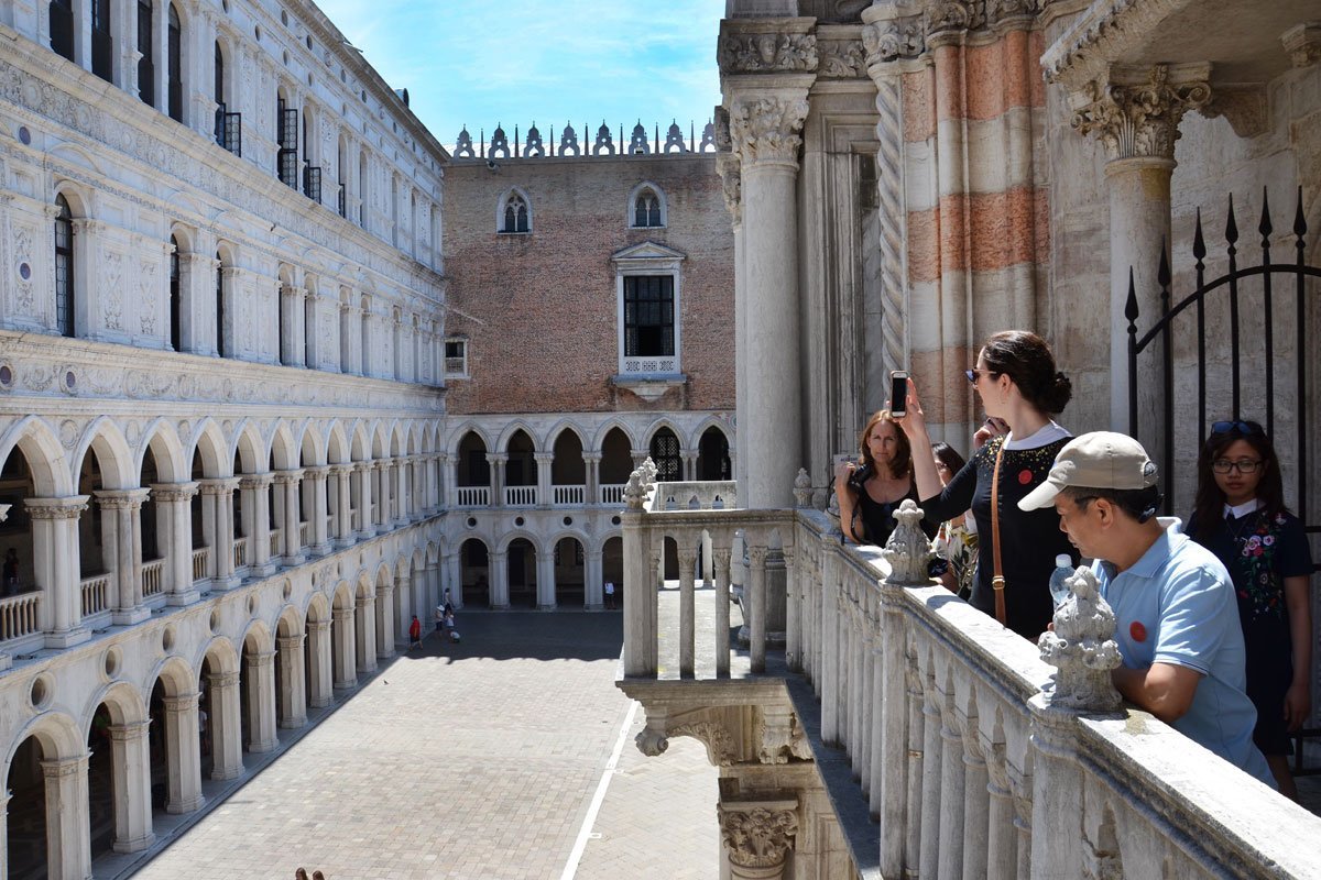 Hidden treasures of the Doge - Venice Guided tour - ITALY MUSEUM