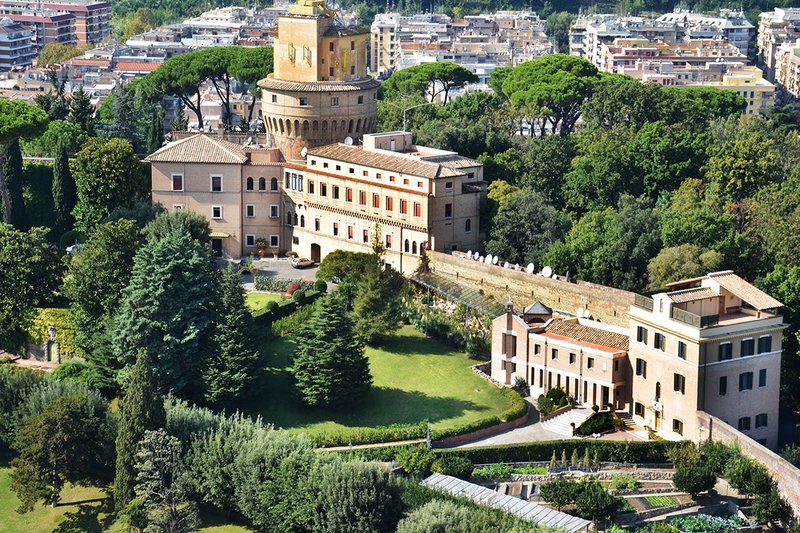 The Vatican Gardens - Open-top bus tour with audio guide
