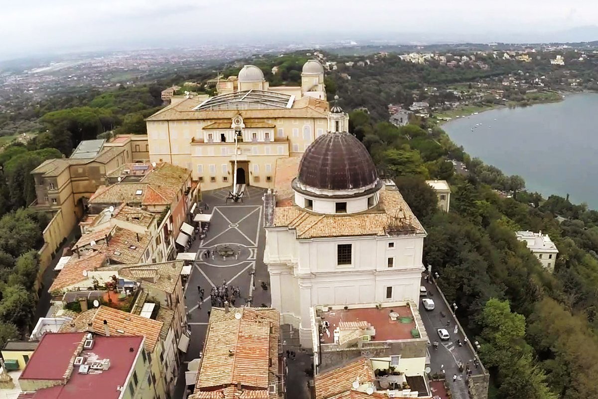 Guided Tour to the Roman Castles - ITALY MUSEUM