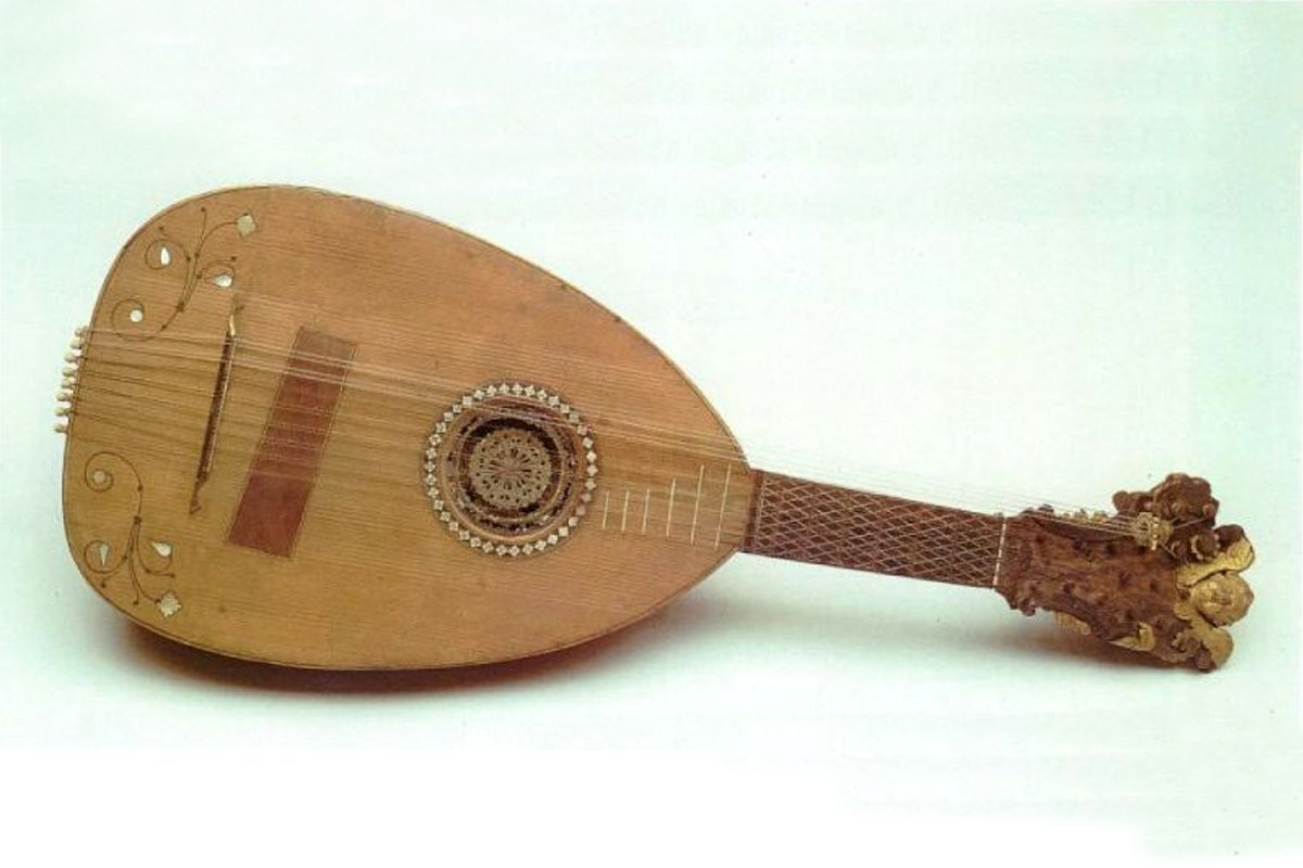 Museo Nacional de Instrumentos Musicales - ITALY MUSEUM