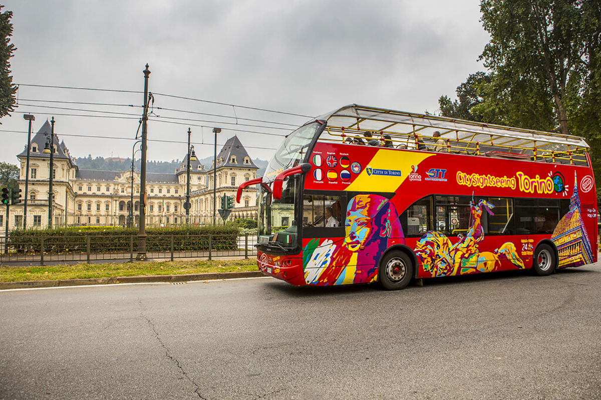 Panoramic tour of Turin with open-top bus - ITALY MUSEUM